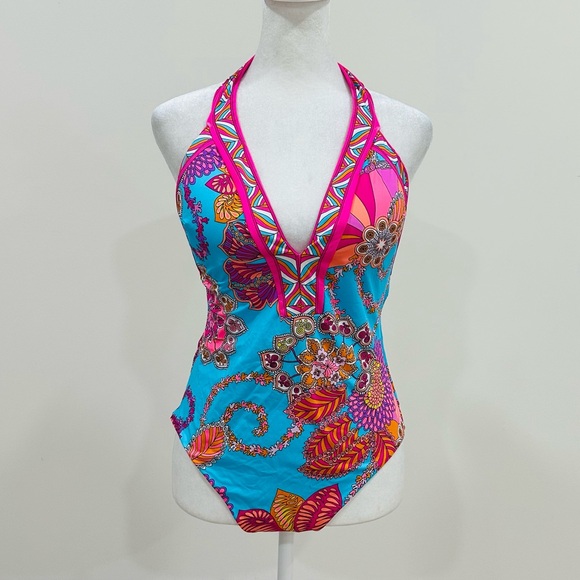 Trina Turk | Swim | 72 Nwt Trina Turk Meilani Border Halter Plunge One ...